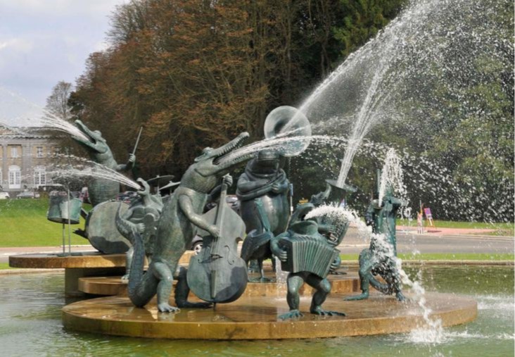 Beeldhouwer Tom Frantzen: beeldenroute en bezoek beeldentuin in ...