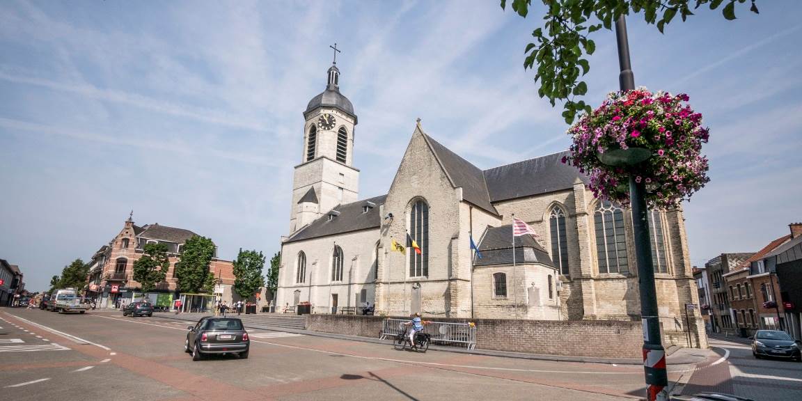 Bezoek aan de kerk en het kerkhof van Haacht in Haacht - UiTinVlaanderen