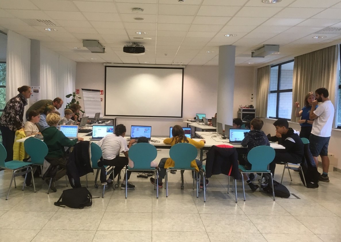 CoderDojo in Zwijndrecht (Beveren-Kruibeke-Zwijndrecht) - UiTinVlaanderen